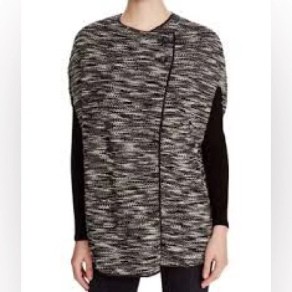 Romeo & Juliet Couture | Sweaters | Romeo Juliet Couture Black White ...